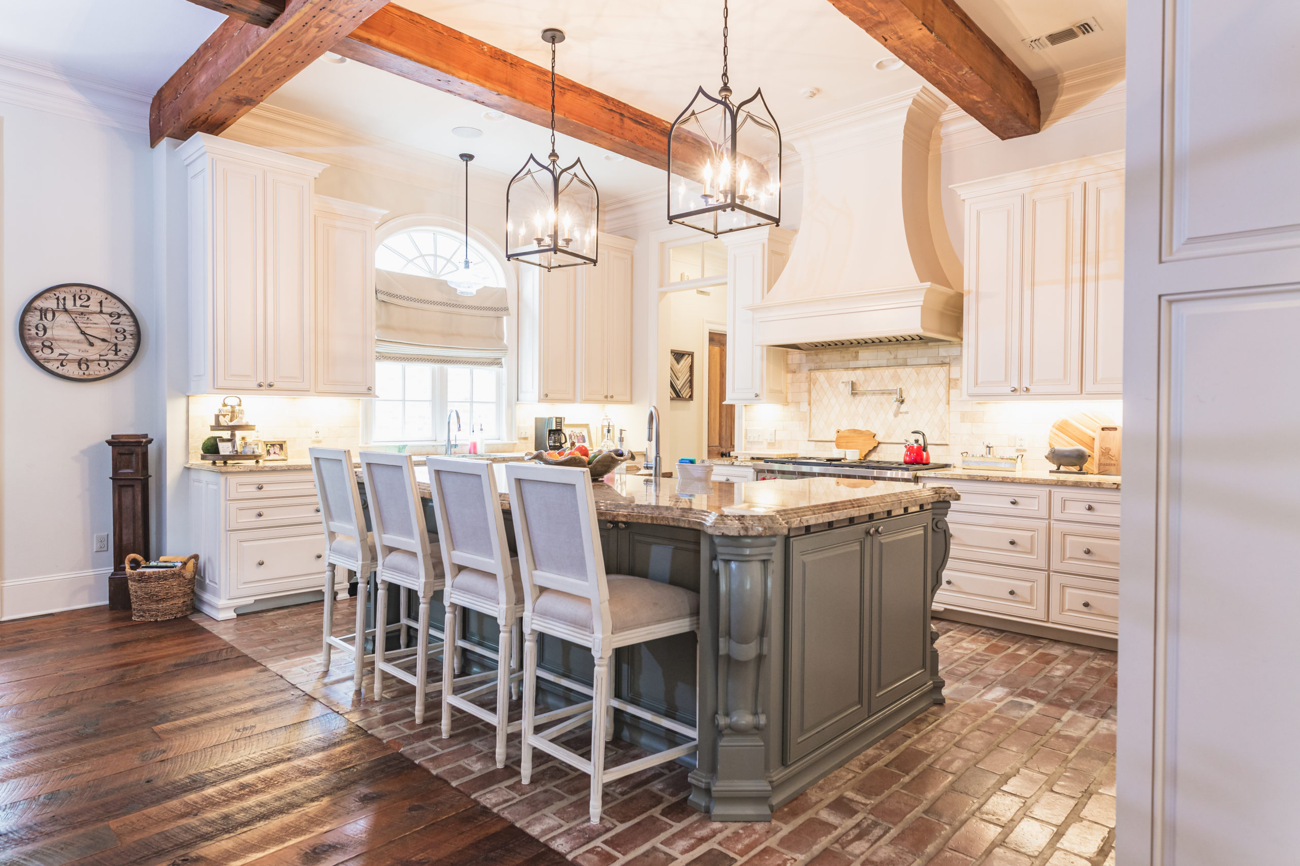 Contact Us for a Luxury Home | Thomas Building Company