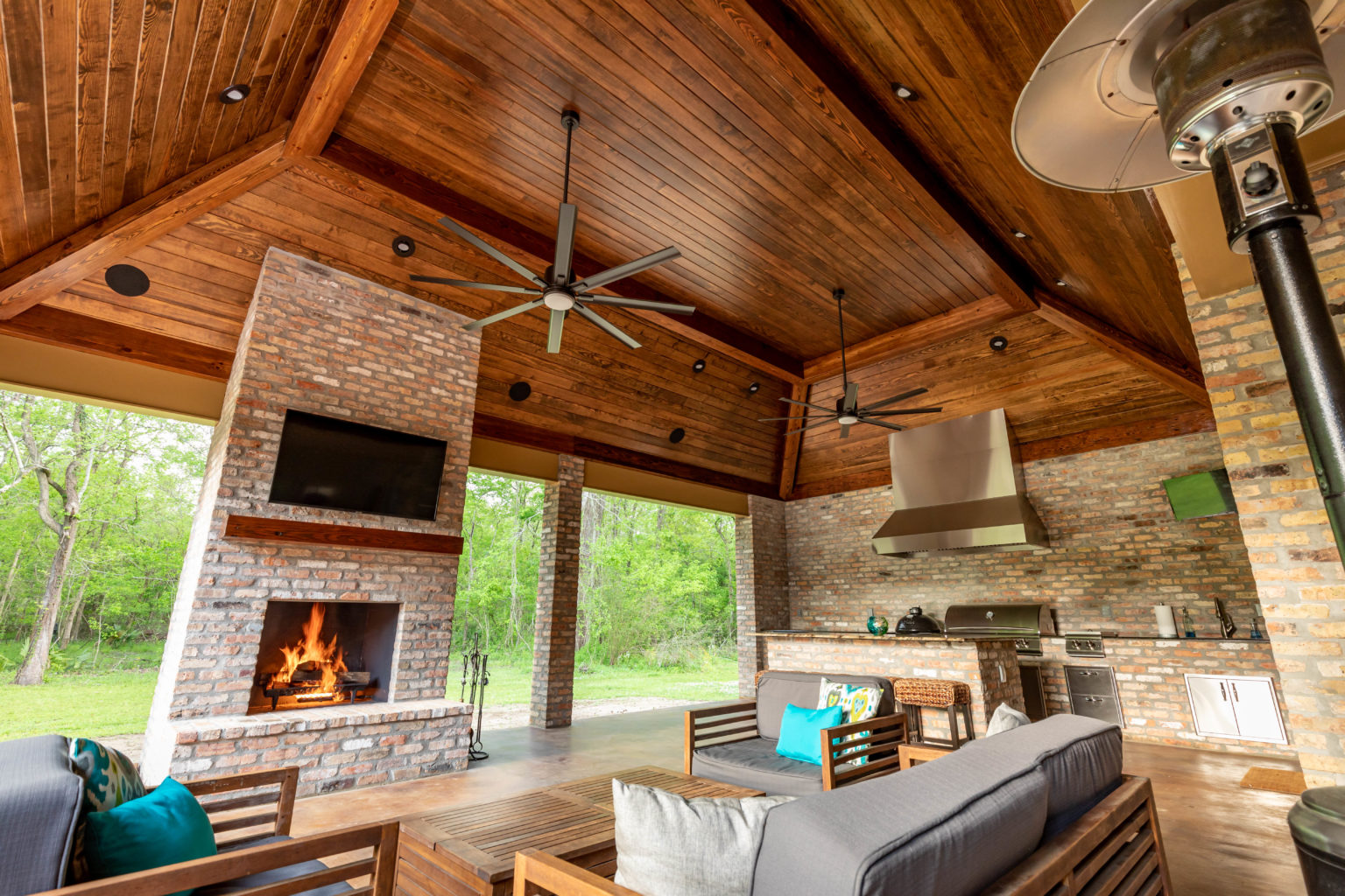 Top 10 "Must Have" Custom Home Features - Thomas Building Company